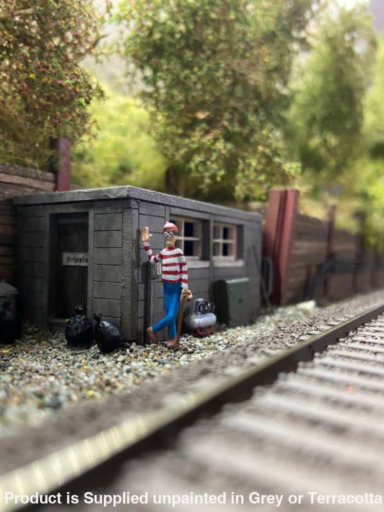 MM235 Where's Wally – Scale Scenery And Figures